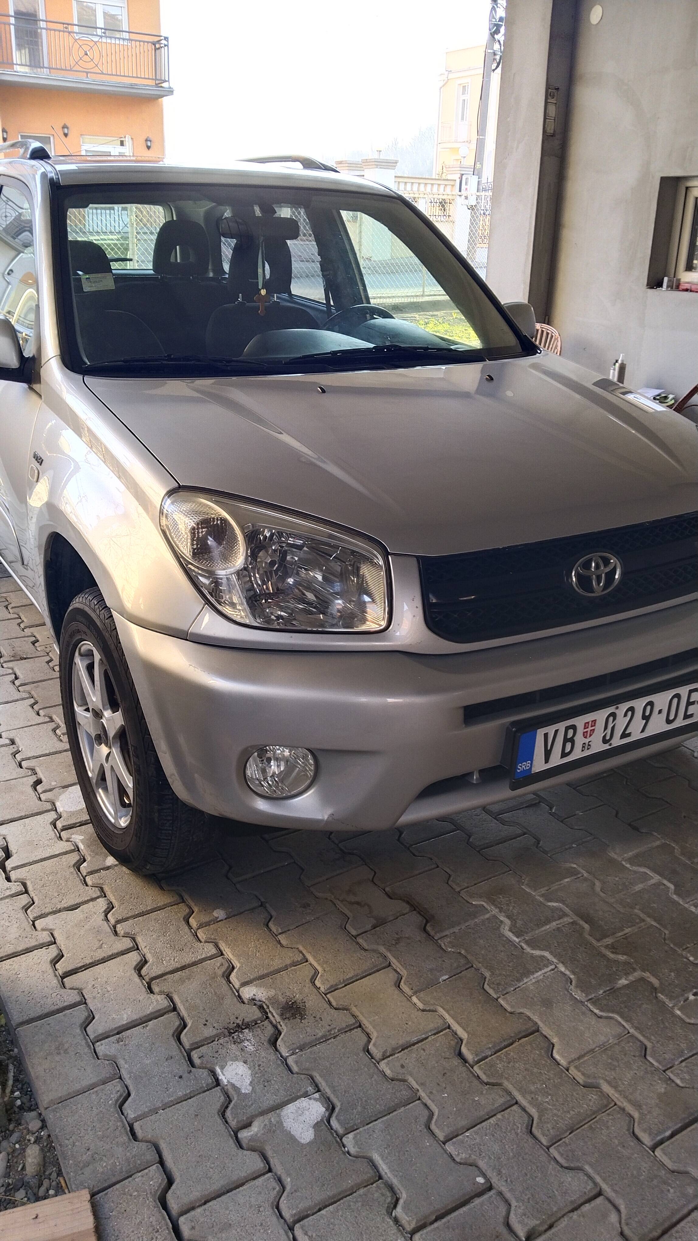 Toyota RAV4 VVTI 2.0 - Automobili Srbija